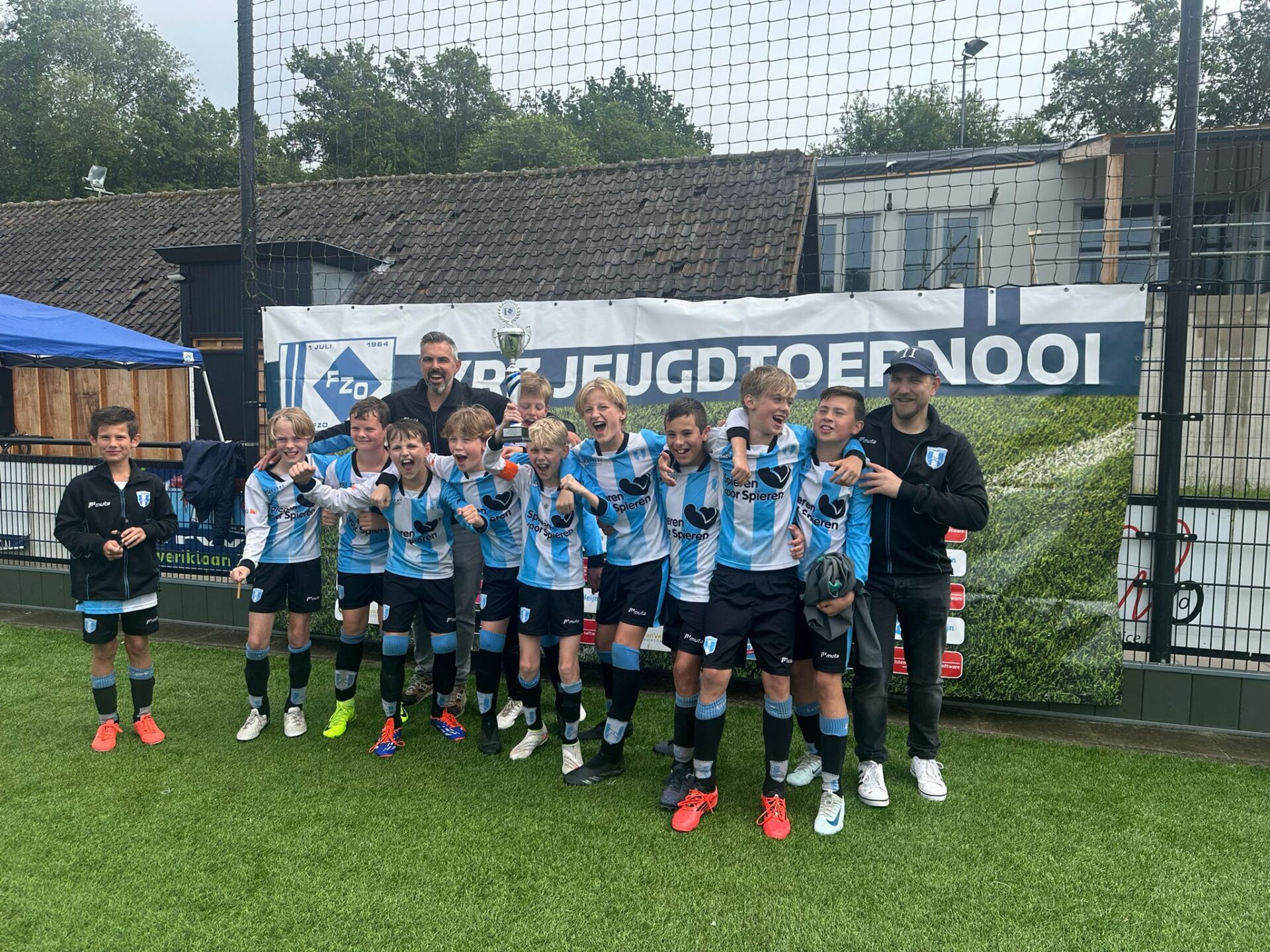 FC Driebergen 12-2 winnaar van toernooi FZO - FC DRIEBERGEN